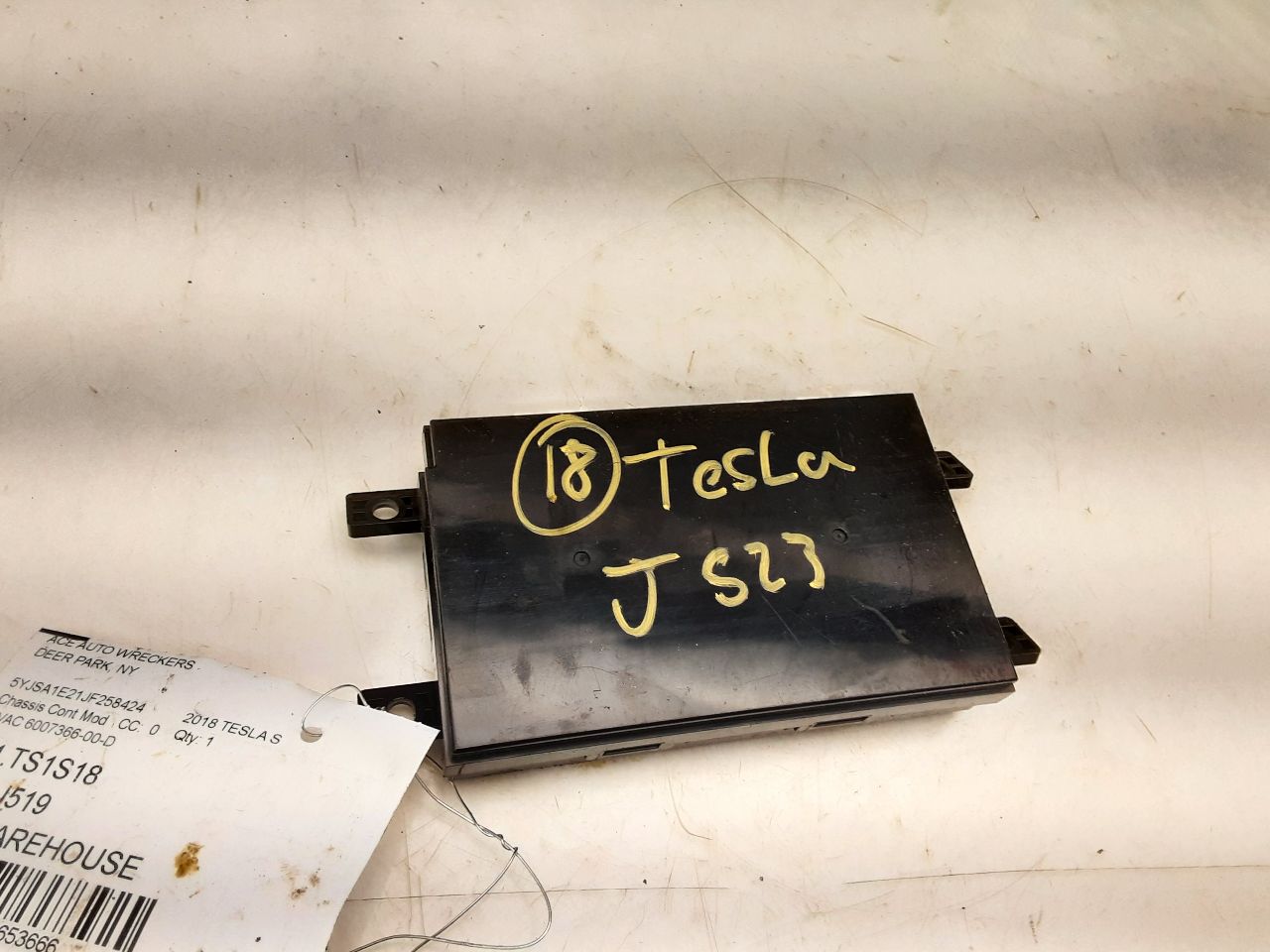 2018 TESLA TESLA MODEL S Chassis Control Module - Ace Auto Wreckers